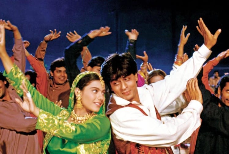 Special Celebration Of 25 Years Of Ddlj Bronze Statues Of Raj And ...