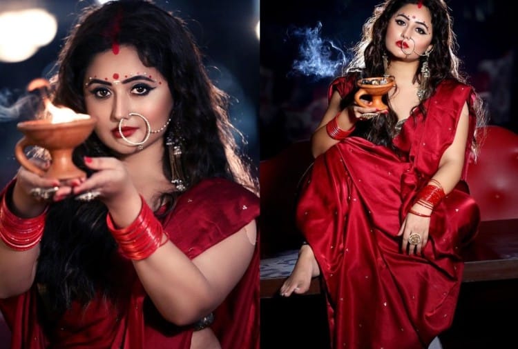 मांग में सिंदूर और साड़ी में रश्मि देसाई ने शेयर की तस्वीर, फैंस बोले ...