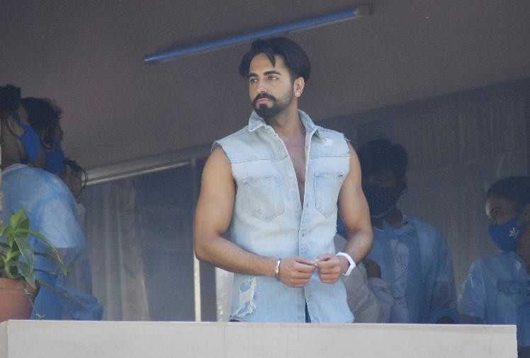 Shooting Of Actor Ayushmann Khurrana Film Starts In Chandigarh - Amar ... Shooting Of Actor Ayushmann Khurrana Film Starts In Chandigarh - Amar ...