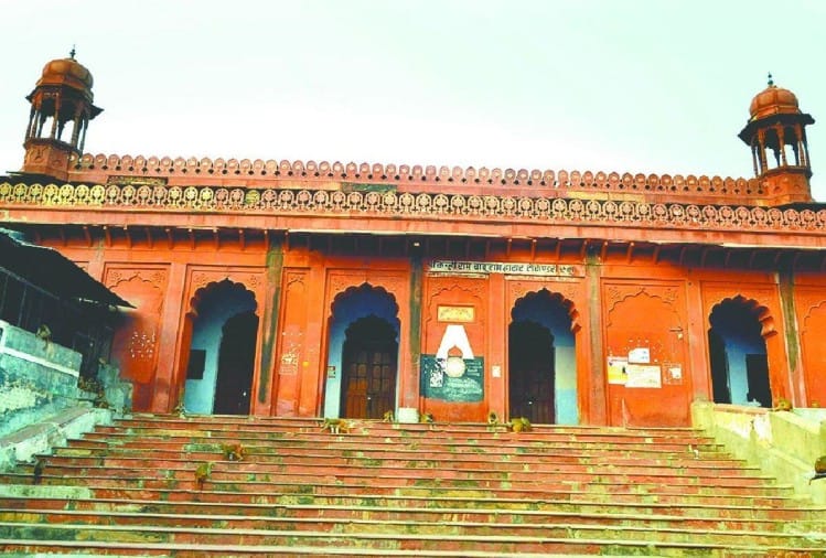 Not A Single Book In Dara Shikoh Library Agra - Amar Ujala Hindi News ...