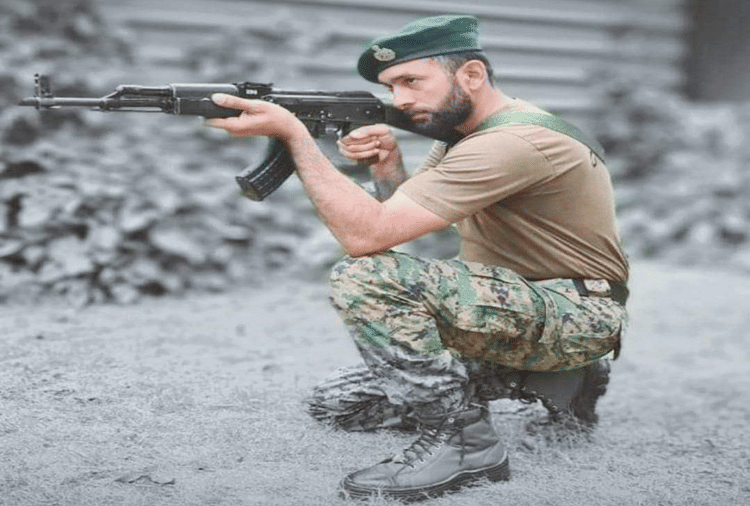 Crpf Cobra Operation Was Leaked, Naxalites Wanted To Snatch Weapons By ...