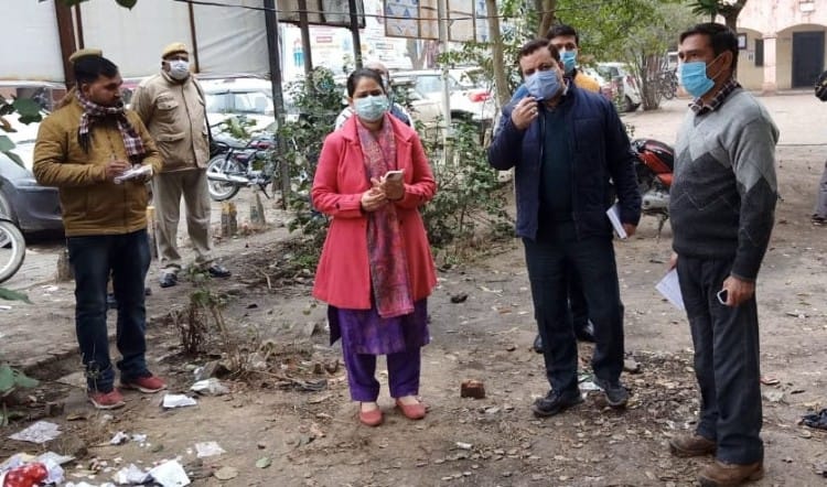 डीएम ने दिए कार्यालयों में साफ-सफाई के निर्देश - Dm Gave Instructions ...