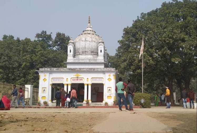 यूपी के इस स्थान पर संत कबीर ने त्यागा था शरीर, हिंदू-मुस्लिम एकता की ...