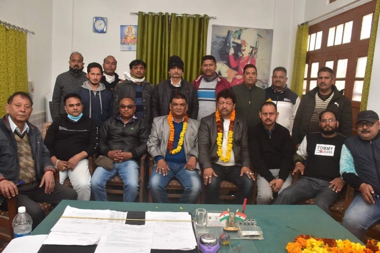 सुरेश डसीला नवीं बार बने केमू के अध्यक्ष - Suresh Dasila Became The ...