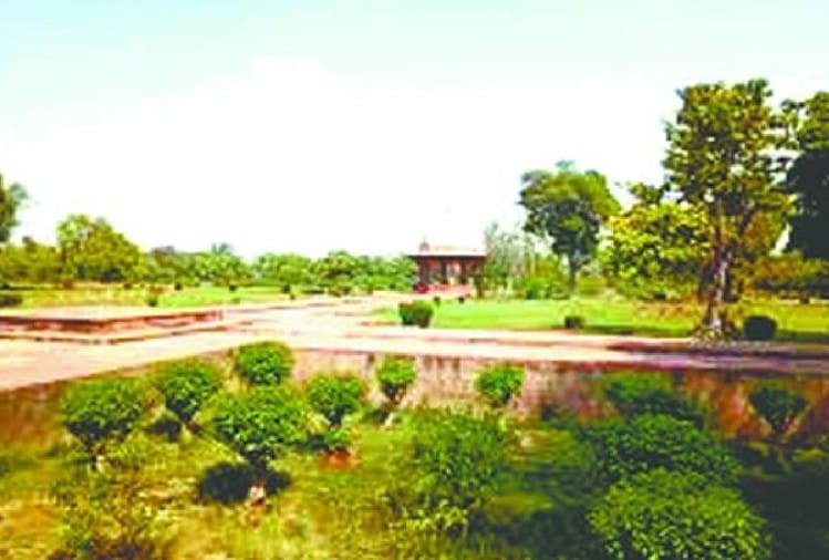 Know The History Of Rambagh - Amar Ujala Hindi News Live - आगरा कथा ...