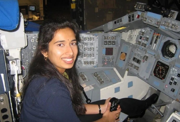 अंतरिक्ष खोज में बाधाएं तोड़ नए आयाम छू रहीं भारतीय महिलाएं - Indian ...