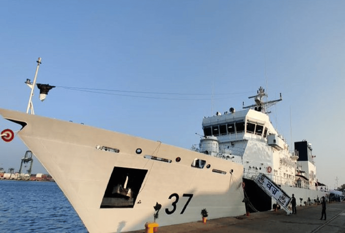 Icg Ship Vajra Sixth In Series Of Seven Offshore Patrol Vessel ...