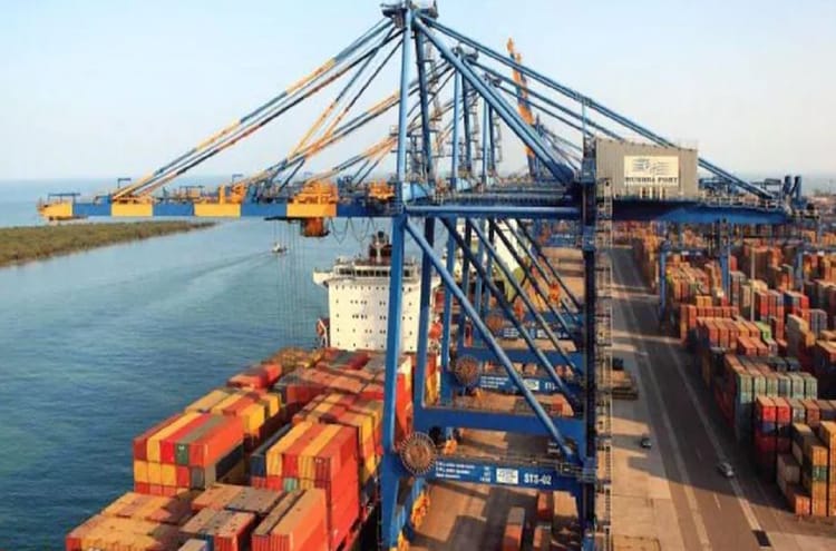 Dri Seizes Mobile Accessories, Branded Goods Worth Rs 80 Cr At Mundra ...