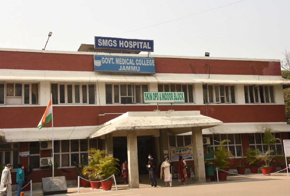 Corona In Jammu And Kashmir: Opd Restored In Shalamar Mother-child ...