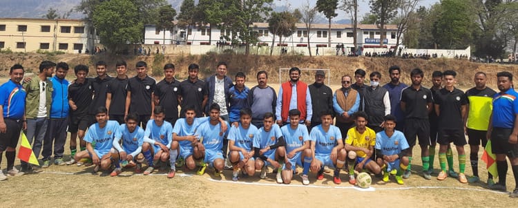 Football Match Of Ssj University - Pithoragarh News - रानीखेत और ...