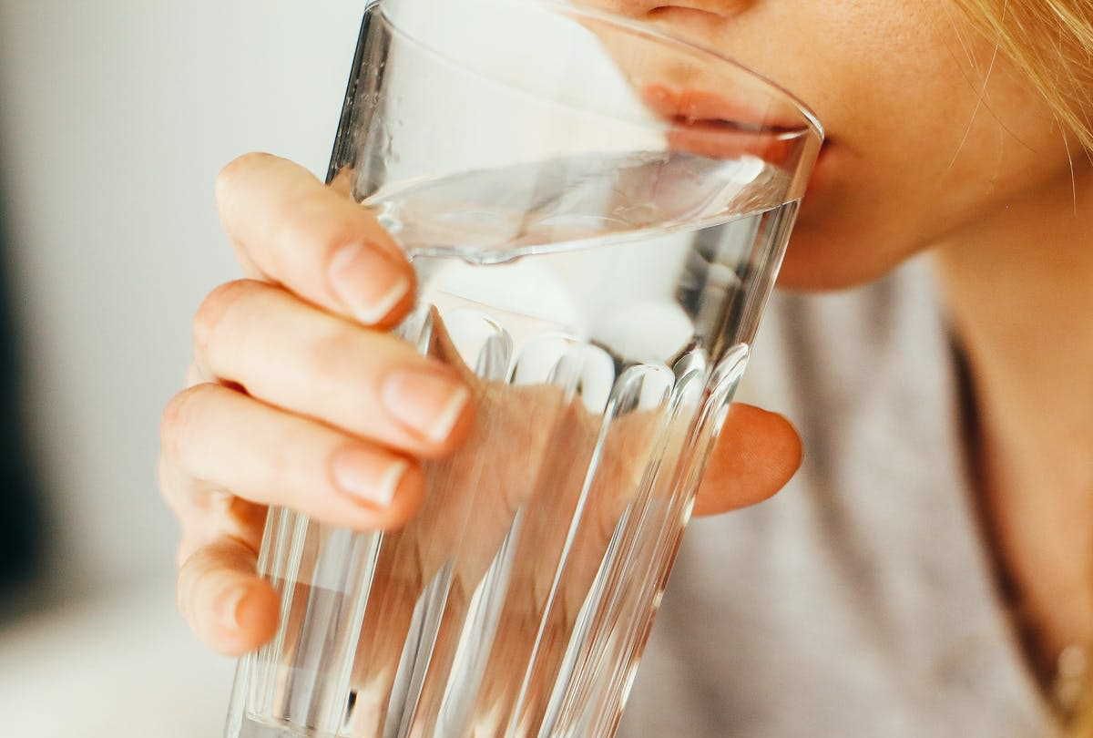 Excessive Water Side Effects Drinking Too Much Water Can Be Harmful - Amar Ujala Hindi News Live ...