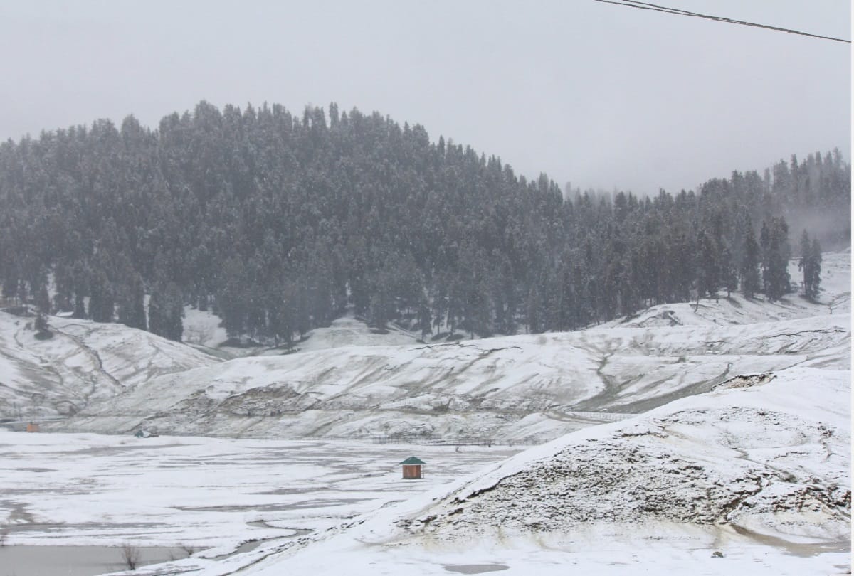 Cold Wave Increases In Jammu And Kashmir, Heavy Rain And Snowfall ...