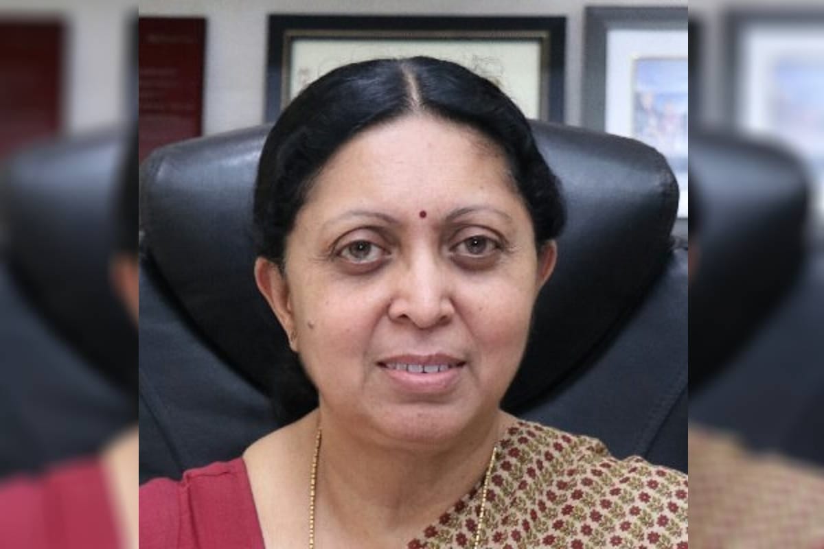 Dbt Secretary Renu Swarup Talked About Coronavirus Vaccines ...