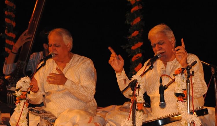 Padma Bhushan Pandit Rajan Mishra Passed Away And Pooja Hegde Tested ...