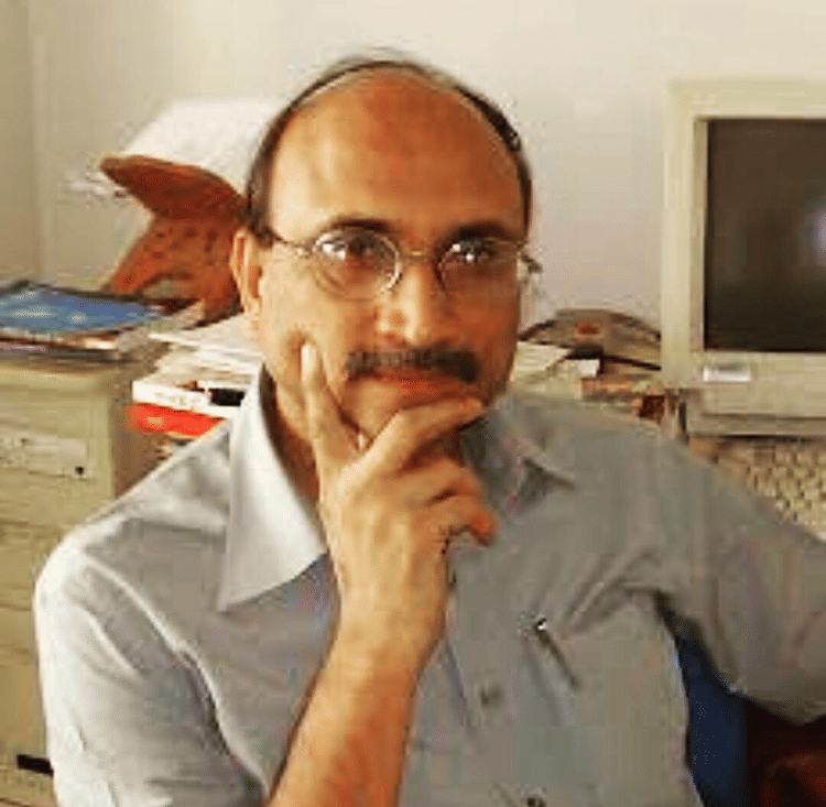 Kumar Ambuj Best Poem Akasmik Mrityu - Amar Ujala Kavya - कुमार अंबुज ...