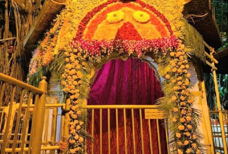 फूलों से सजा चिंतपूर्णी मंदिर, 26 मई को मनाई जाएगी मां छिन्नमस्तिका ...