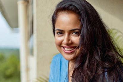 Sameera Reddy Reveals How Industry Friends Ignored Her When She Asked ...
