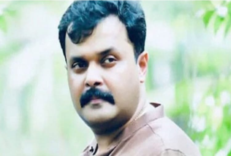 Kerala Hc Directs Tv Actor Adithyan Jayan To Surrender And Chunkey ...