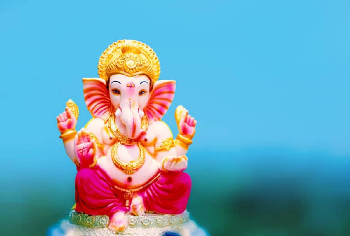 Importance Of Shubh Labh Swastik And Om Symbol In Hindu Religion - Amar ...