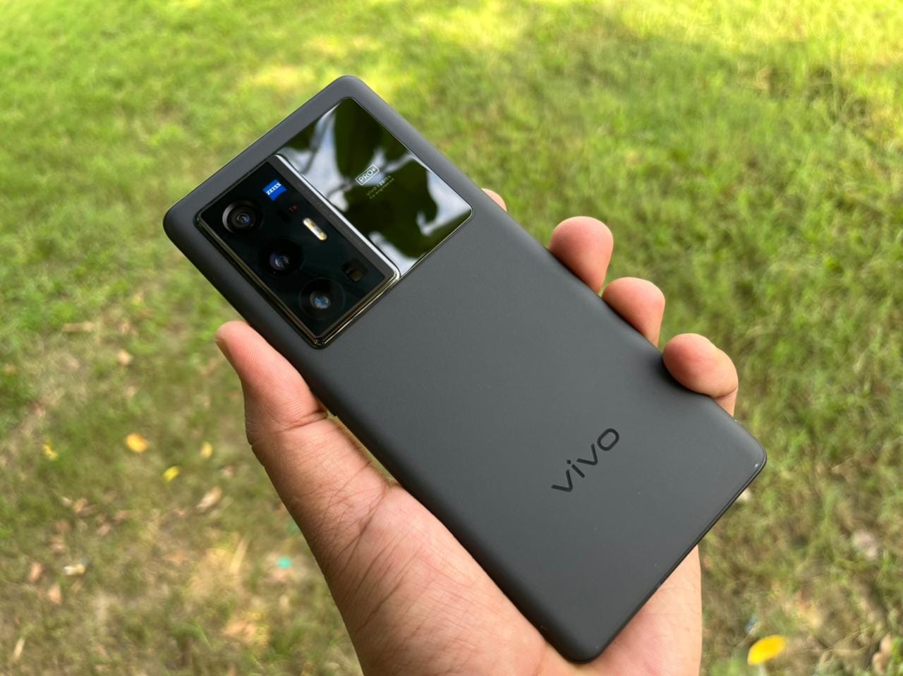 Vivo X70 Series Launched In India Check Features Price In India - Amar ...