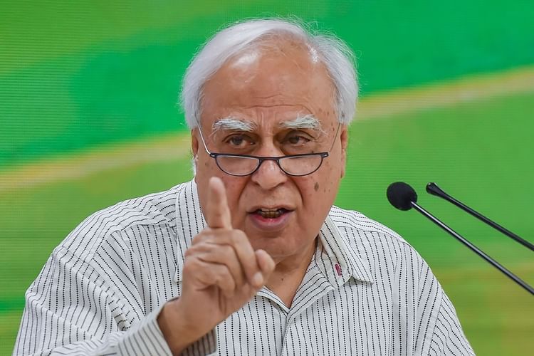 Kapil Sibal On Cbi : Is Now Parrot Without Cage, Its Fur Saffron And ...