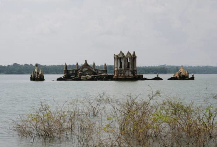 Indias Floating Church In Karnataka Know What Is The Story Behind This ...