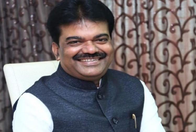 Former Mla Pramod Singh Dies Of Cardiac Arrest In Deoria - Amar Ujala Hindi News Live - देवरिया ...