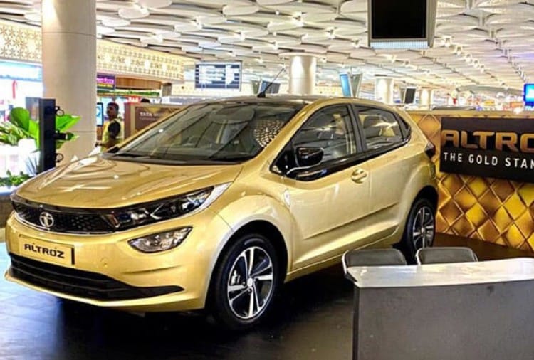 Tata Altroz Xe Plus Trim Launched In India Tata Motors Discontinues Xm ...