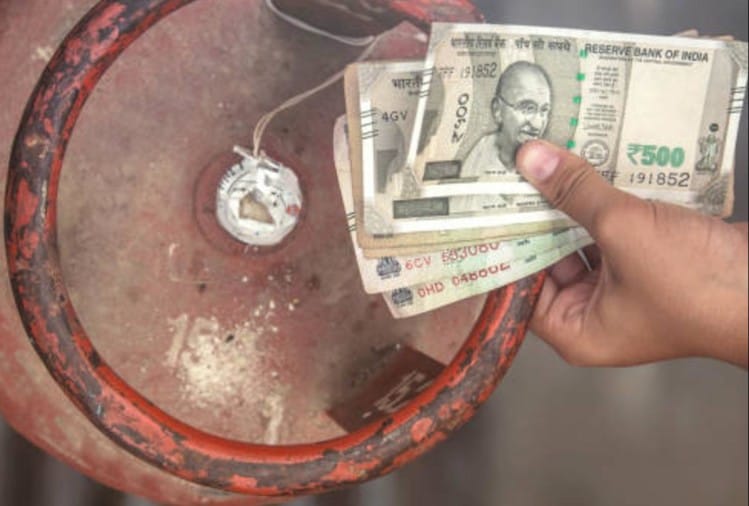 Lpg Gas Connection:रसोई गैस कनेक्शन को करना है ट्रांसफर, तो अपनाएं ये ...