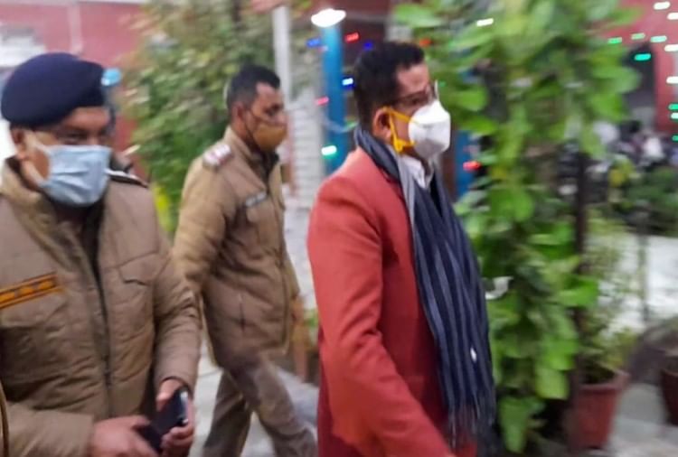 Haridwar Dharm Sansad Case: Waseem Rizvi Aka Jitendra Narayan Tyagi Arrested From Narsan Border ...