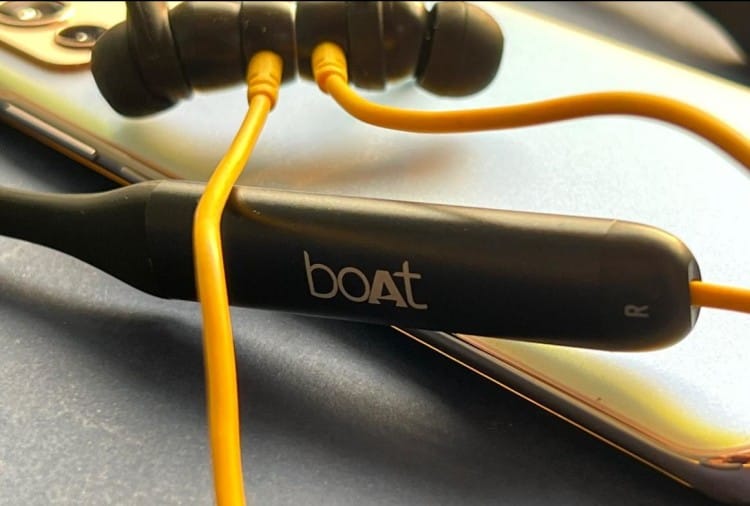 Boat Rockerz 330 Pro Neckband Review In Hindi Know Features Battery ...