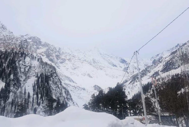 Himachal Weather Update: Snowfall On High Peaks Including Rohtang, Two Days Of Heavy Rain-snow ...