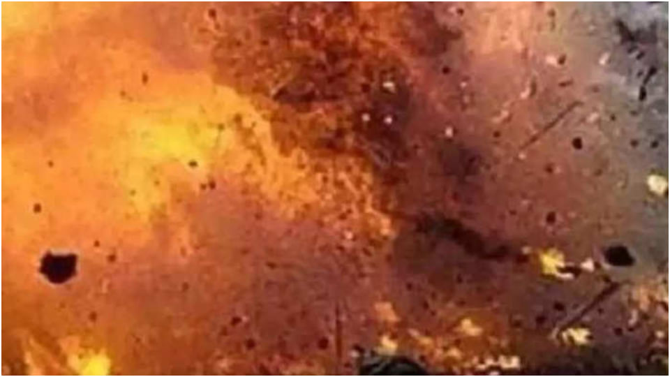 West Bengal News Updates Man Killed In Shell Explosion After Entering ...