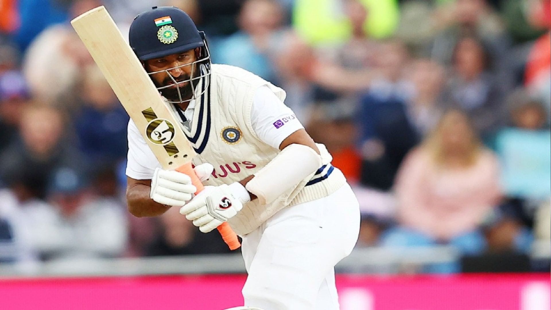 For Cheteshwar Pujara His Took A Bat Worth Rs 1500 On Installments ...