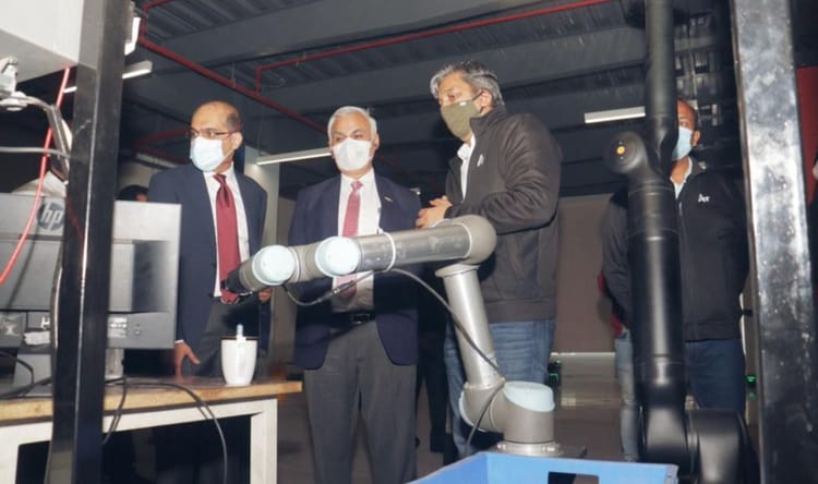 Adverb Company Will Make 50 Thousand Robots Every Year - Noida News ...