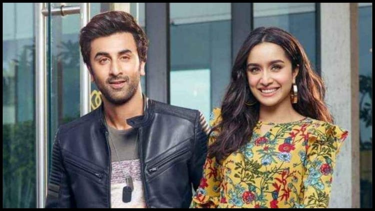 Shirtless Ranbir Kapoor And Shraddha Kapoor Seen Together Shooting For ...