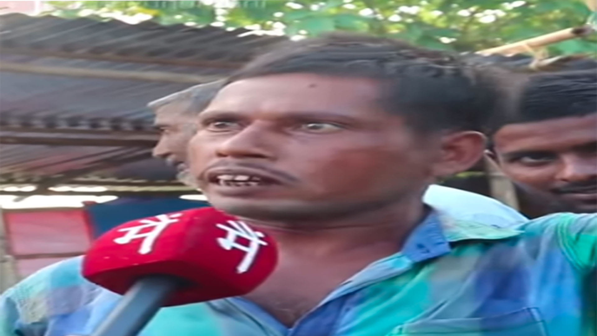 Trending Video:'छोरी पटाता है' के रीमिक्स वीडियो ने सोशल मीडिया पर मचाई ...