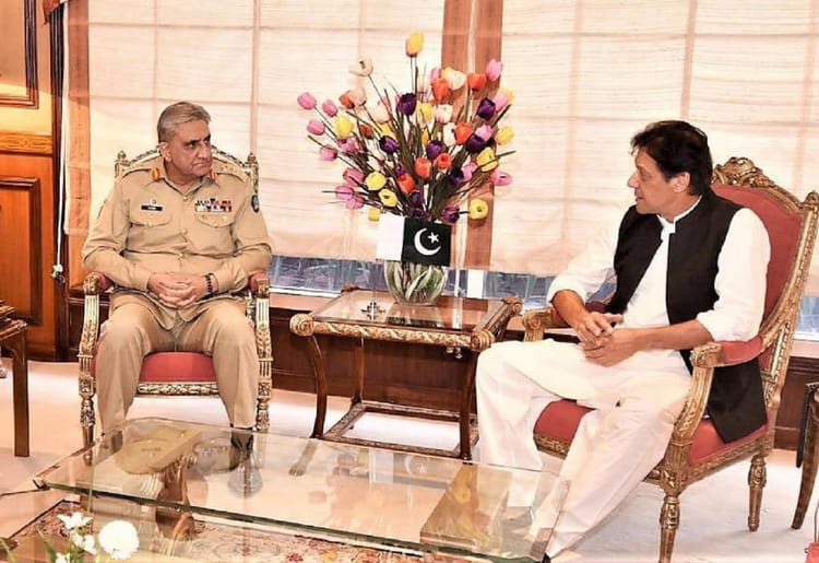 Pakistan: Strong Reaction Of Pakistan Army On Imran Khan Statement ...