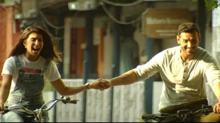 Attack Movie Review:देसी सुपरसोल्जर की भूमिका में चमके जॉन, नए निर्देशक ...