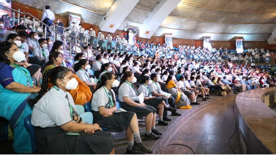 Children Asked A Record 20 Lakh Questions For 'pariksha Pe Charcha ...