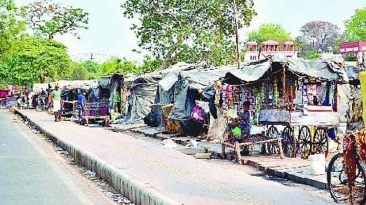 आगरा मेट्रो:जामा मस्जिद स्टेशन की राह में रोड़ा बनीं 100 अवैध झुग्गियां ...