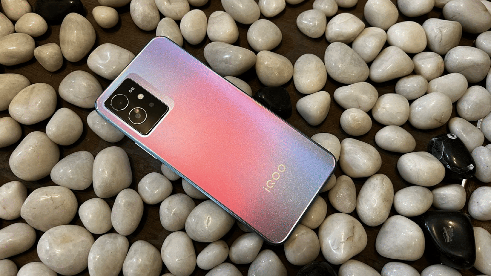 Iqoo Z6 5g Review:क्या वास्तव में यह 15 हजार रुपये की रेंज में सबसे ...