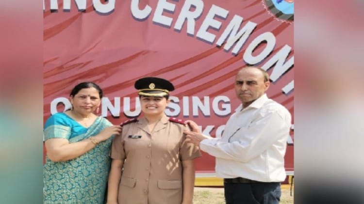 उपलब्धि:हिमाचल के कांगड़ा जिले की रूपाली सेना में बनीं लेफ्टिनेंट ...