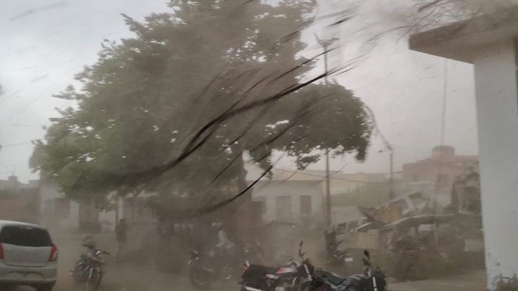 Weather Change After Rain And Hailstorm With Thunderstorm In Etah ...