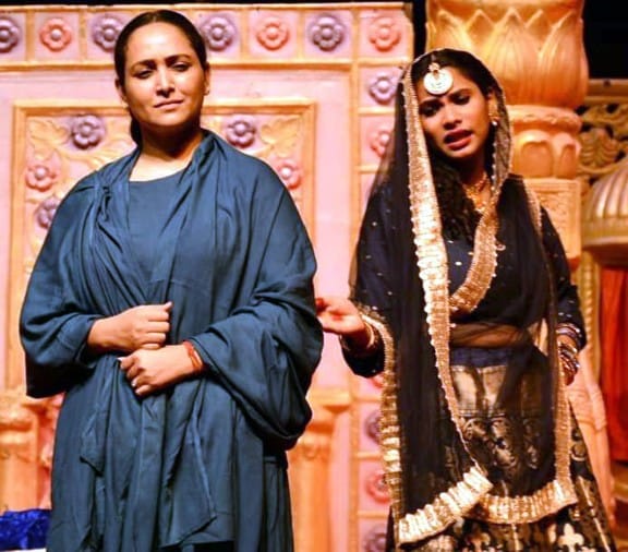 नाटक दीपदान में दिखाई पन्ना धाय के त्याग, समर्पण और बलिदान की कहानी ...