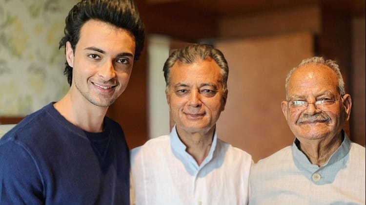 Ayush Sharma Grandfather And Former Telecom Minister Sukhram Sharma ...