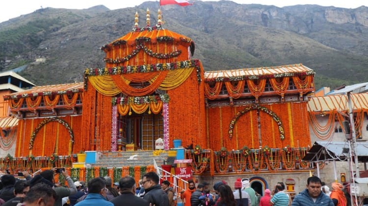 Badrinath Dham, Expected To Reach 25 Thousand Devotees On The First Day ...
