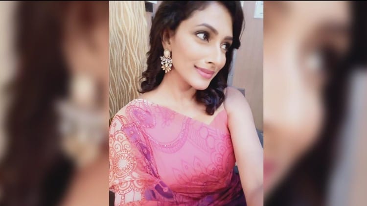 Nayannah Mukey:नयना को मिला शी ब्यूटी अवार्ड 2022, बेटियों के स्वालंबन ...