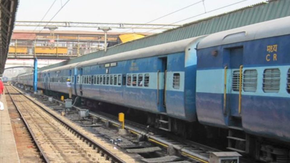 Kurmis Continue Blockade In Two Wb Stations For 3 Days Train Services ...