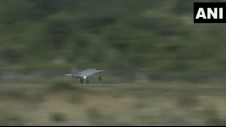 The Maiden Flight Of The Autonomous Flying Wing Technology Demonstrator ...